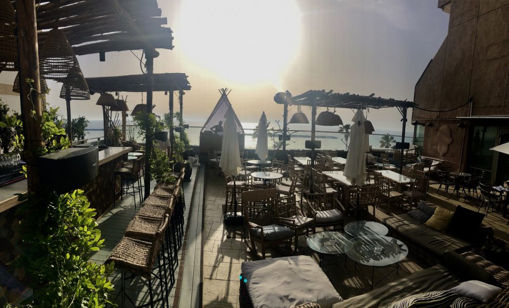 Sunset Lounge bar TLV "VERANDA" - מוקסיני